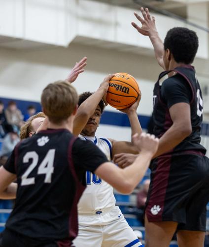 Connor Batten's strong first half, Tripp Hanger's late 3-pointers help ...