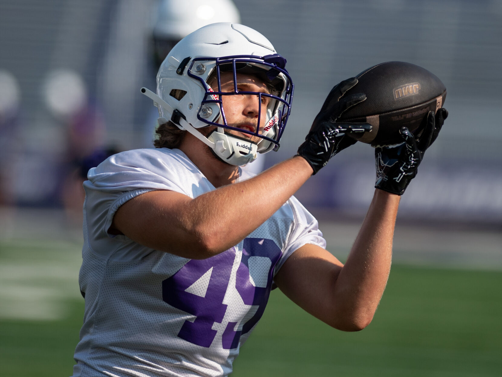 JMU football balancing youth with transfer experience at tight end ...