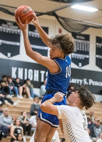 Boys Basketball: Turner Ashby vs. Fort Defiance | Photo | dnronline.com