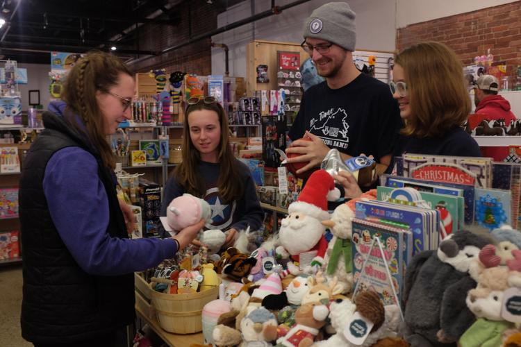 Locals And Tourists Hit The Streets For Small Business Saturday ...