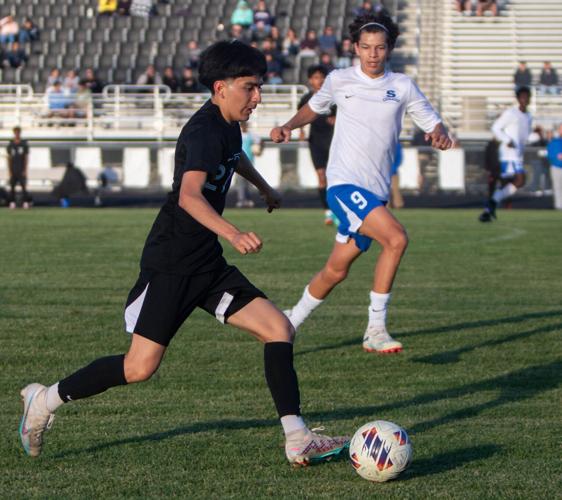 Boys Soccer: Turner Ashby vs. Spotswood | Photo | dnronline.com