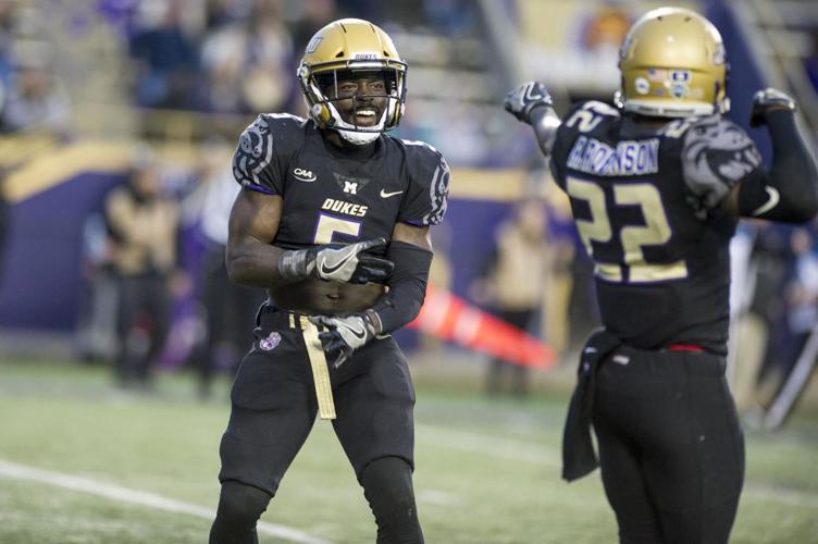 Smarts, Versatility Set Greene Up For Bounce Back In Green Bay | Sports ...