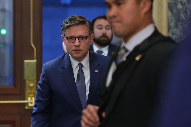 Fractures are starting to show in Trump's GOP at the start of this ...