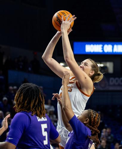 Basketball: JMU vs. Texas | Photo | dnronline.com
