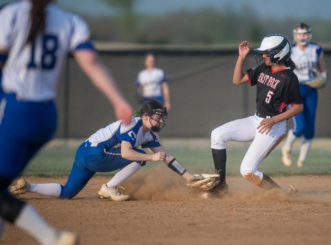 Softball: East Rockingham vs. Central | Photo | dnronline.com