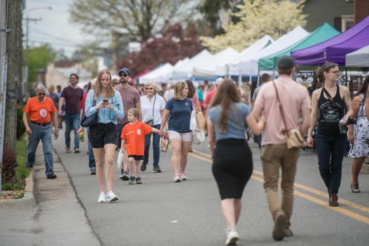 Redbud Festival Comes To Town | Dnronline | dnronline.com