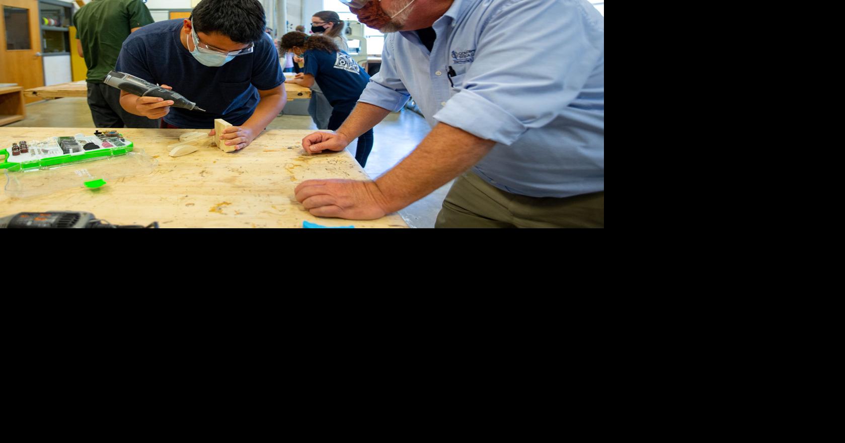 HHS Engineering Students Create Fidgets For Elderly | Dnronline ...