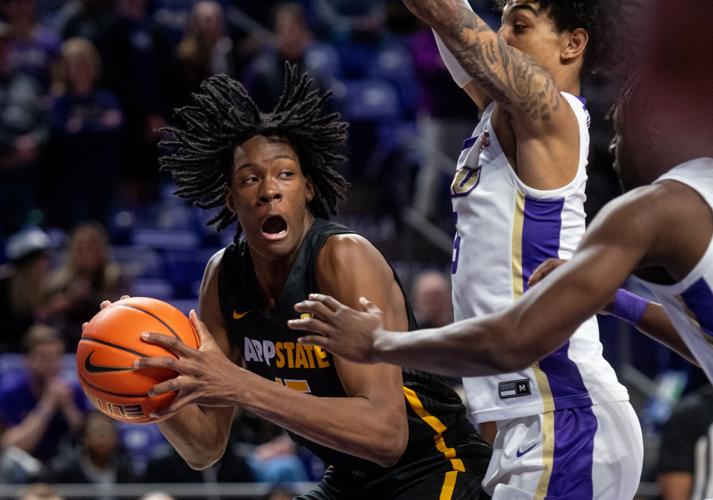 Basketball: JMU vs. Appalachian State | Photo | dnronline.com