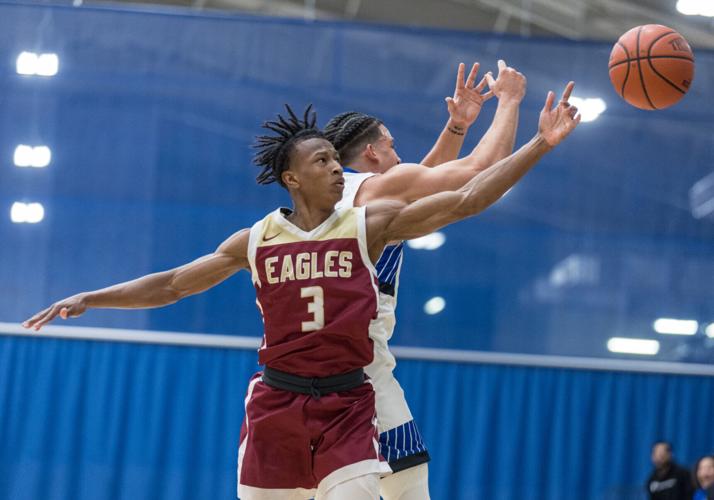 Cooper helping guide Eagles in sophomore season | Sports | dnronline.com