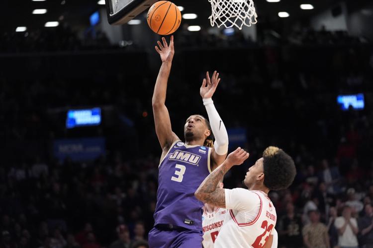 GALLERY: James Madison vs. Wisconsin | Sports | dnronline.com