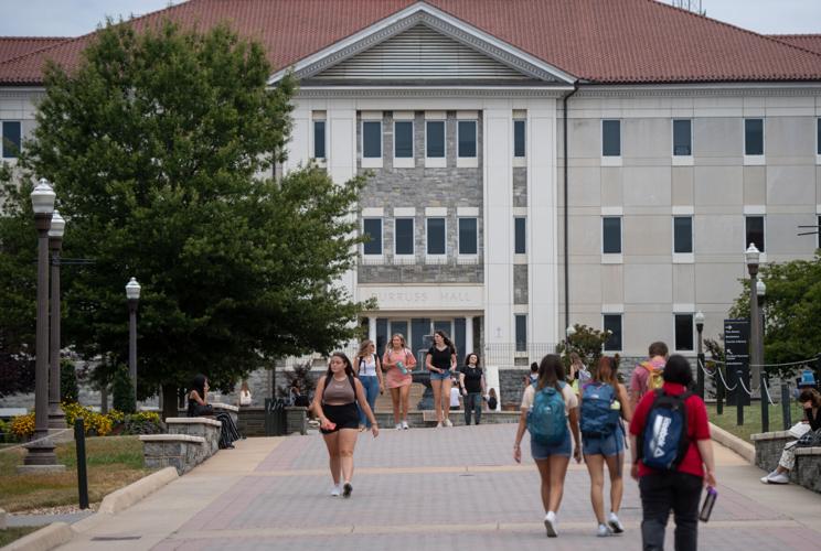 'It Only Gets Better Every Year:' JMU Students Start New Semester ...