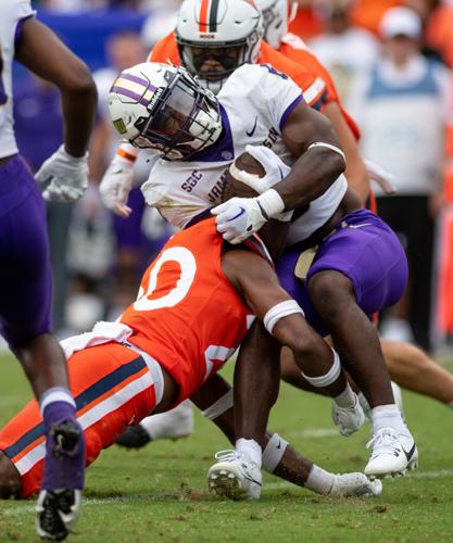 Football: UVA vs. JMU | Photo | dnronline.com