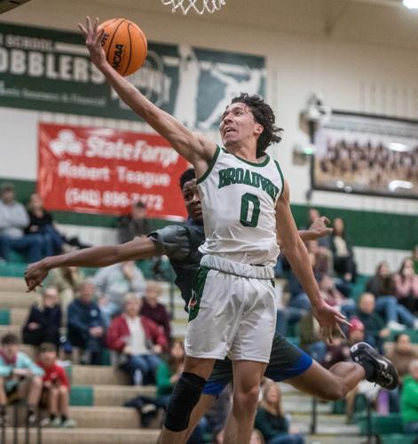 Basketball: Broadway vs. Spotswood | Photo | dnronline.com