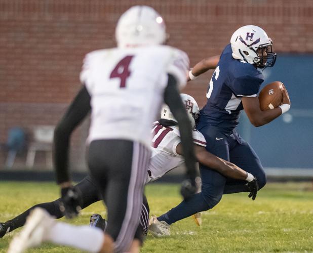 Football: Harrisonburg vs. John Handley | Photo | dnronline.com