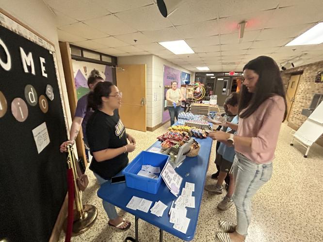 Stone Spring Elementary presents movie night fundraiser | Dnronline ...