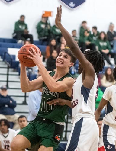 Basketball: Harrisonburg vs. Broadway | Photo | dnronline.com
