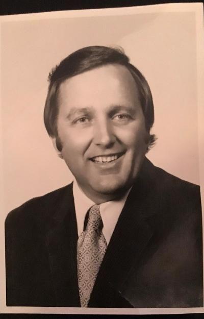 Dr. Wiley Thomas 'Tom' Hurt (Use this one) | Obituaries | dnronline.com