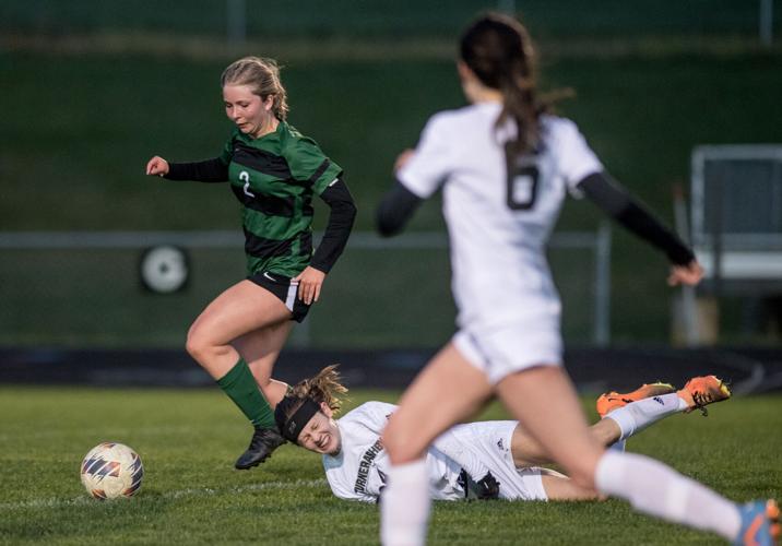 Soccer: Broadway vs. Turner Ashby | Photo | dnronline.com