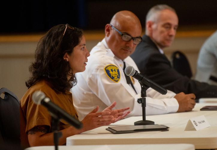Kaine Talks Drug, Overdose Issues With Valley Residents, Officials ...