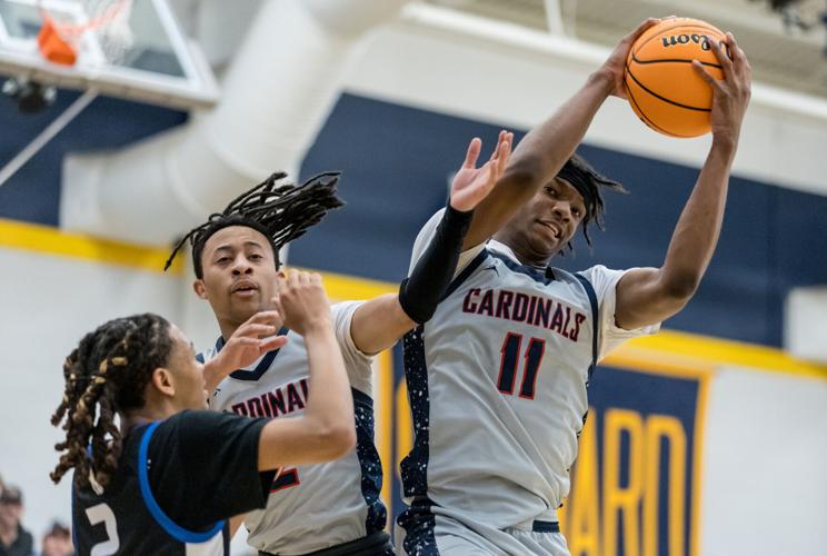 Basketball: Eastern Mennonite vs. Fairfax Christian | Photo | dnronline.com