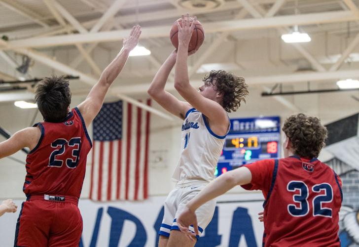 Veney, Garber Guide Indians To Playoff Win | Sports | dnronline.com