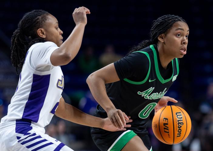 Basketball: JMU vs. Marshall | Photo | dnronline.com