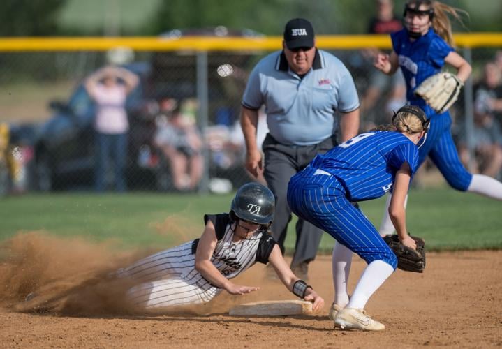 Softball: Turner Ashby vs. Spotswood | Photo | dnronline.com