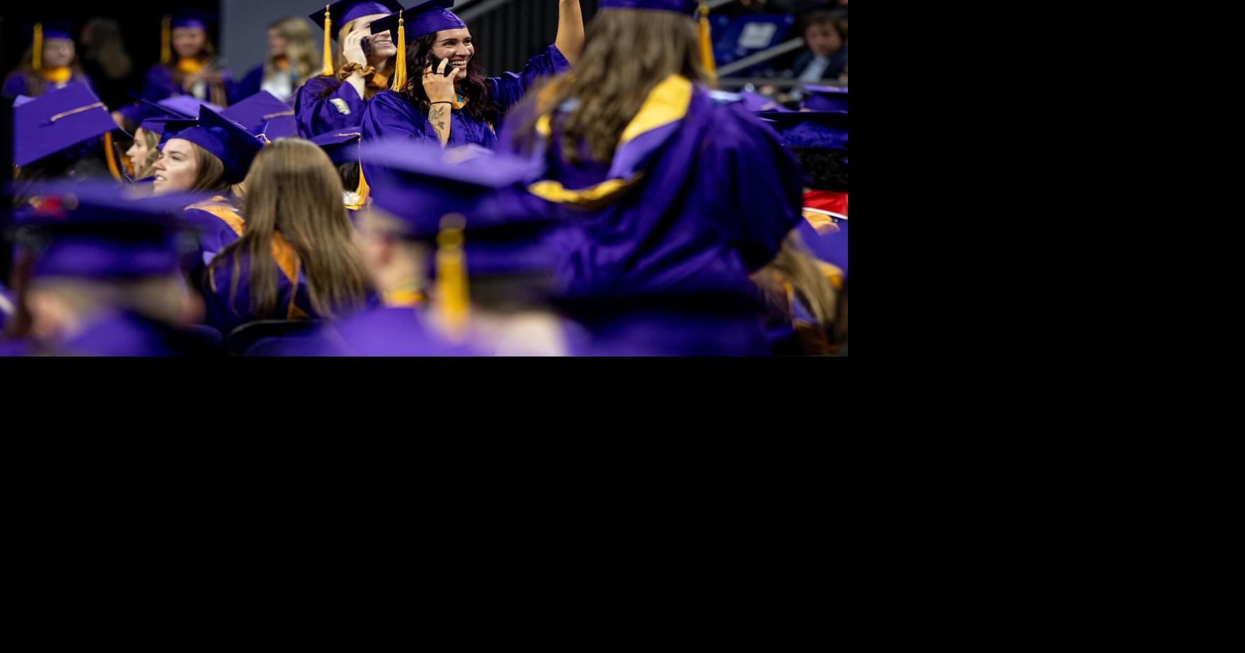 Over 1,000 students receive degrees at JMU winter commencement ceremony ...