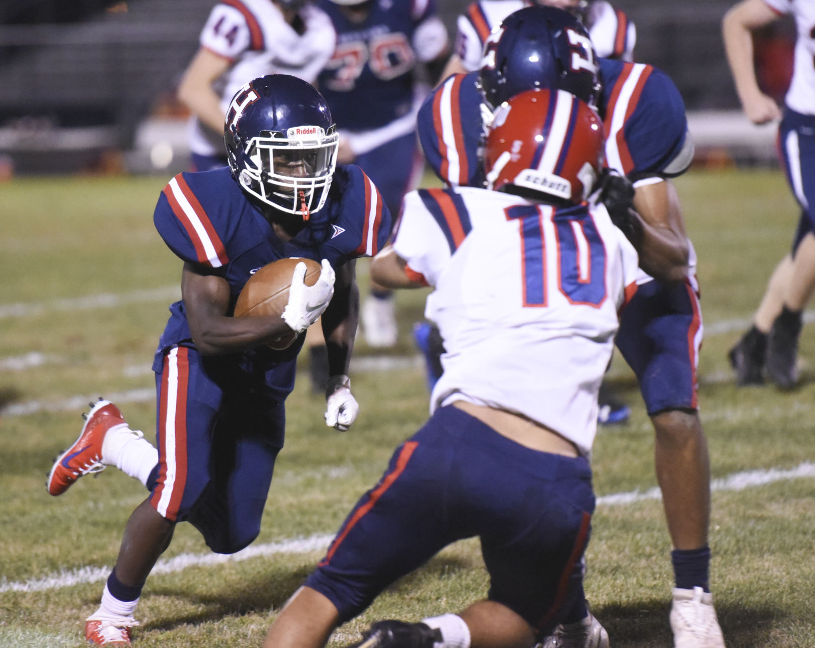 Blue Streaks Reach .500 Mark | High School | dnronline.com
