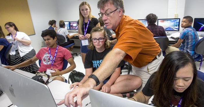 Students Get The Scoop At JCamp | News | dnronline.com