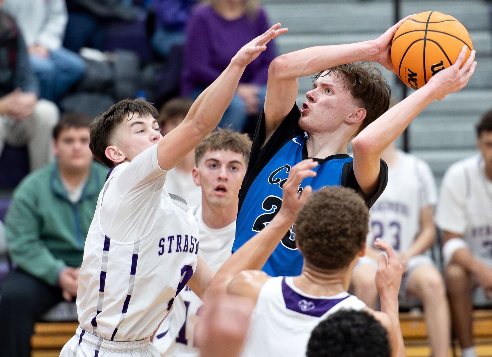 Falcons hold off Rams in fourth quarter for gritty win | High School ...