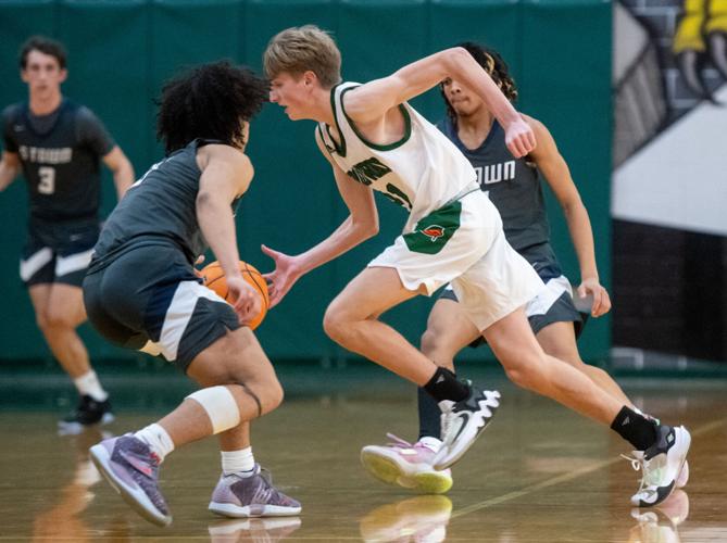 Yoder Becoming A Key Component In Broadway's Game Plan | Broadway ...