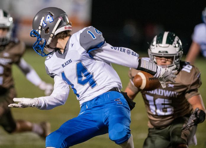 Broadway Football Beats Spotswood | Photo | dnronline.com