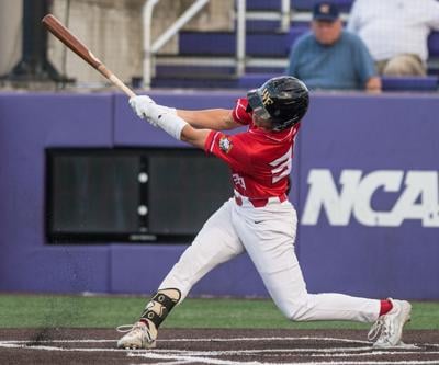 Turks' Offense Helps Gives Valchar Fitting Farewell | VBL | dnronline.com