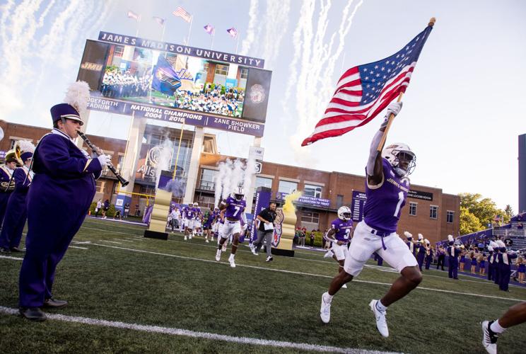 Football: JMU vs. Bucknell | Photo | dnronline.com