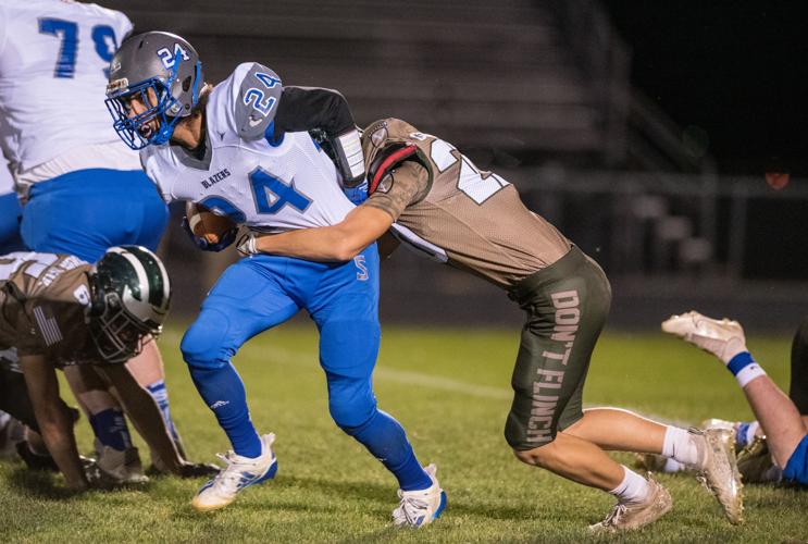 Broadway Football Beats Spotswood | Photo | dnronline.com