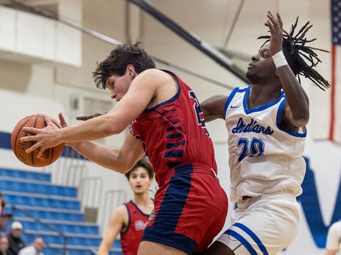 Basketball: Fort Defiance vs. LCA | Photo | dnronline.com