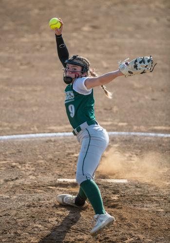 Softball: Broadway vs. Harrisonburg | Photo | dnronline.com