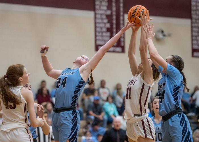 Girls Basketball: Luray vs. Page | Photo | dnronline.com
