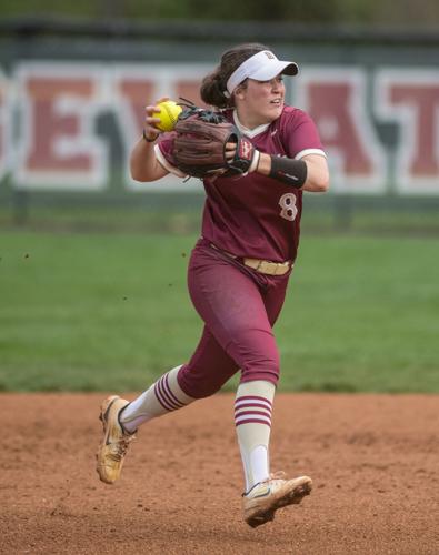 Softball: Bridgewater vs. EMU | Photo | dnronline.com