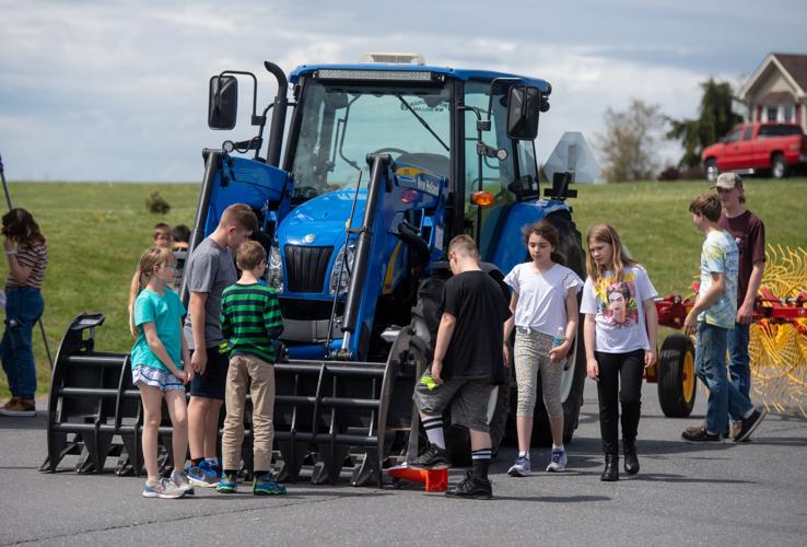 Students Become Teachers At Largest Cub Run Ag Day To Date | News ...