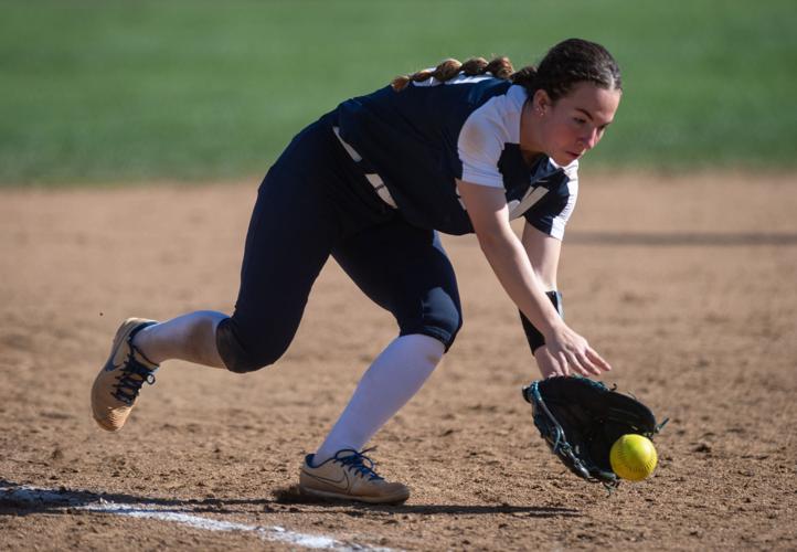 Bridgewater Earns Doubleheader Sweep Over UMW | Bridgewater | dnronline.com