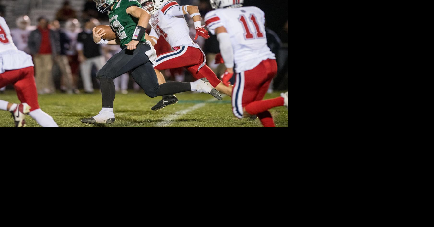 Football: Broadway vs. LCA | Photo | dnronline.com