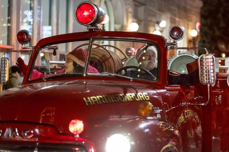 Holiday festival, parade lights up Harrisonburg with joy and cheer ...