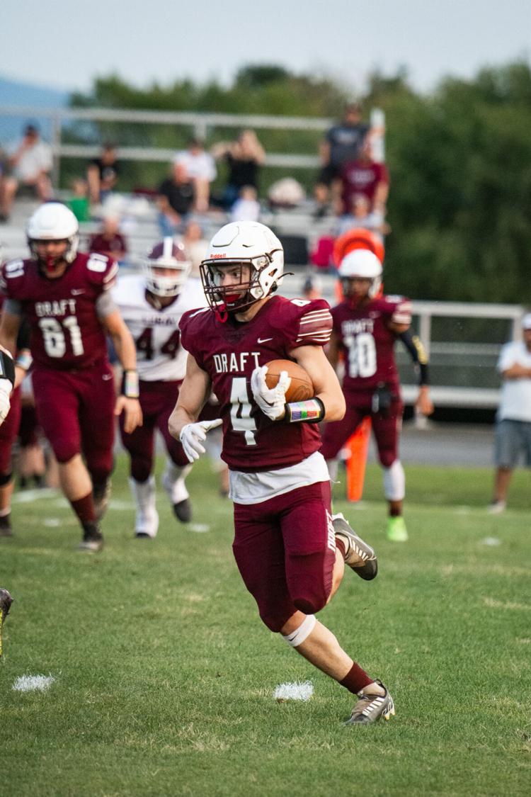 Cougars hold off Bulldogs in OT | High School | dnronline.com