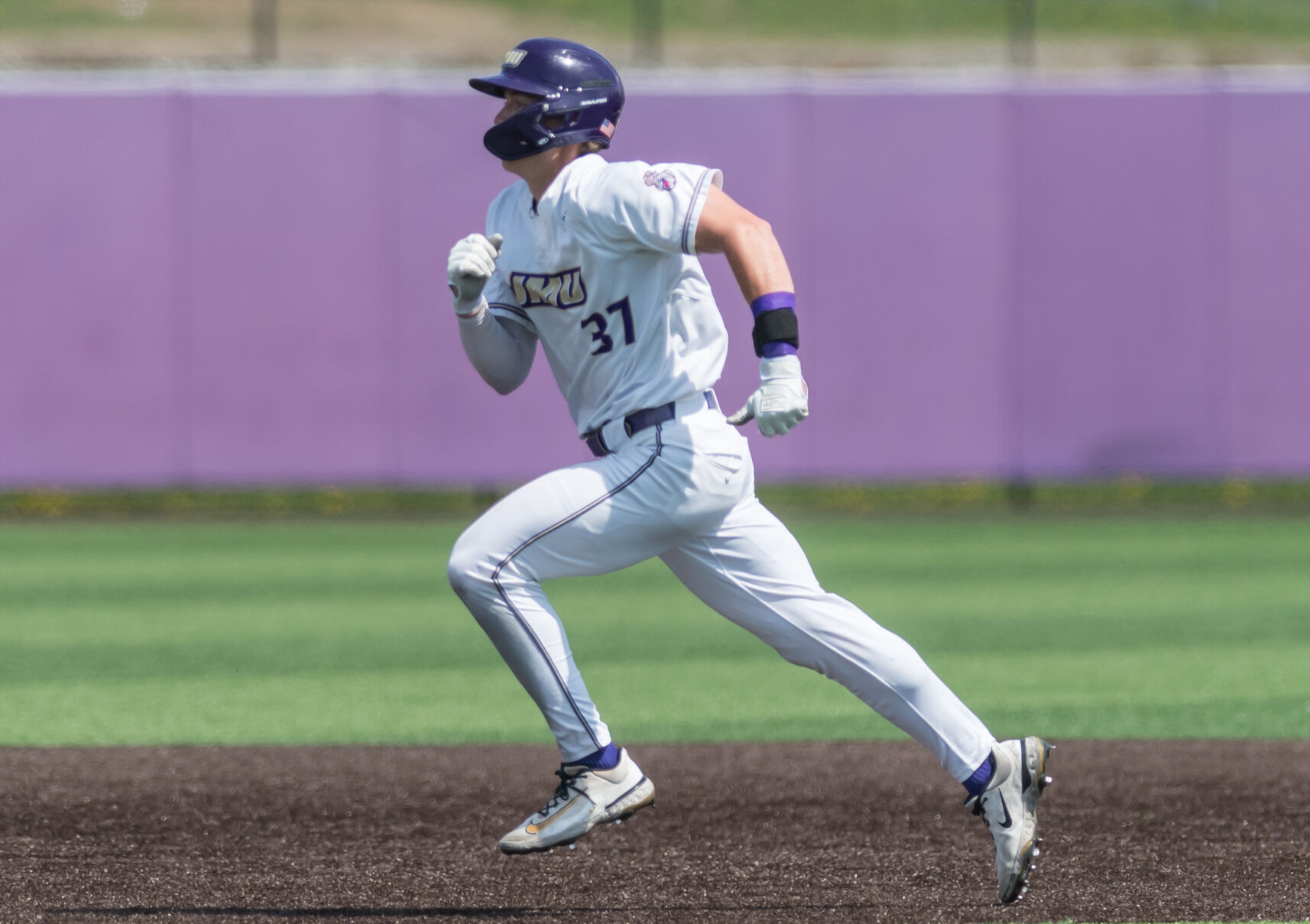 Junior outfielder Ike Schmidly finding his role for JMU baseball ...
