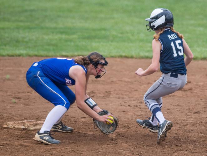 Softball: Bridgewater vs. Abingdon | Photo | dnronline.com