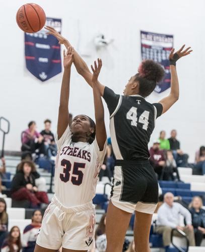 Basketball: Harrisonburg vs. Turner Ashby | Photo | dnronline.com