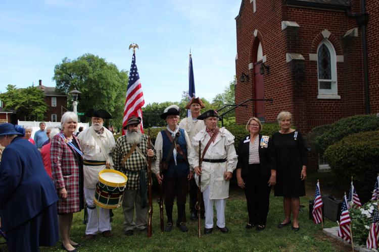 Shenandoah residents dedicate memorial to honor patriots at St. Peter's ...