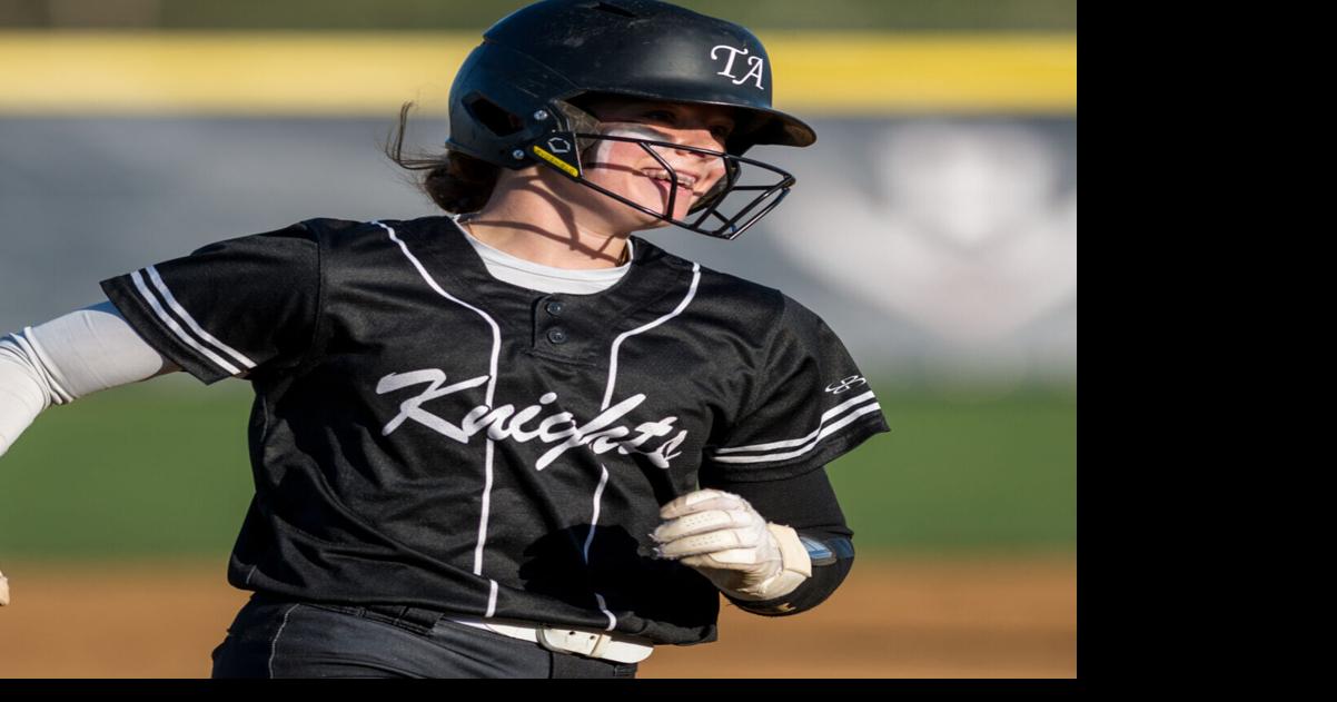 Shank homers twice, Knights win | High School | dnronline.com